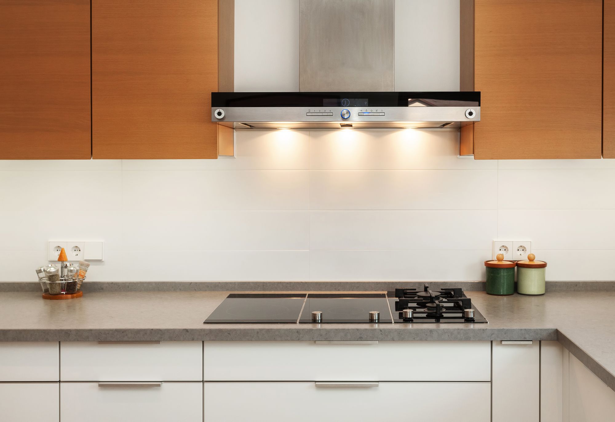 Combien Coûte l'Installation & la Pose d'une Hotte de Cuisine ? Prix ...